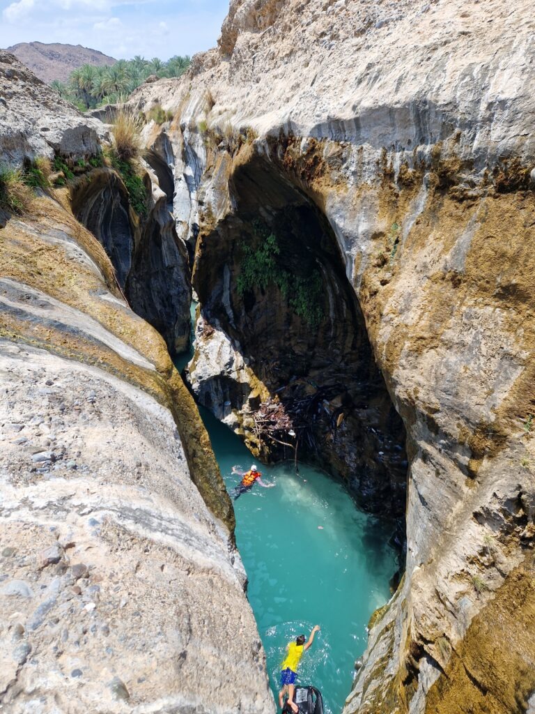 Oman Travel - 8 Free Reasons Why You Should Visit!